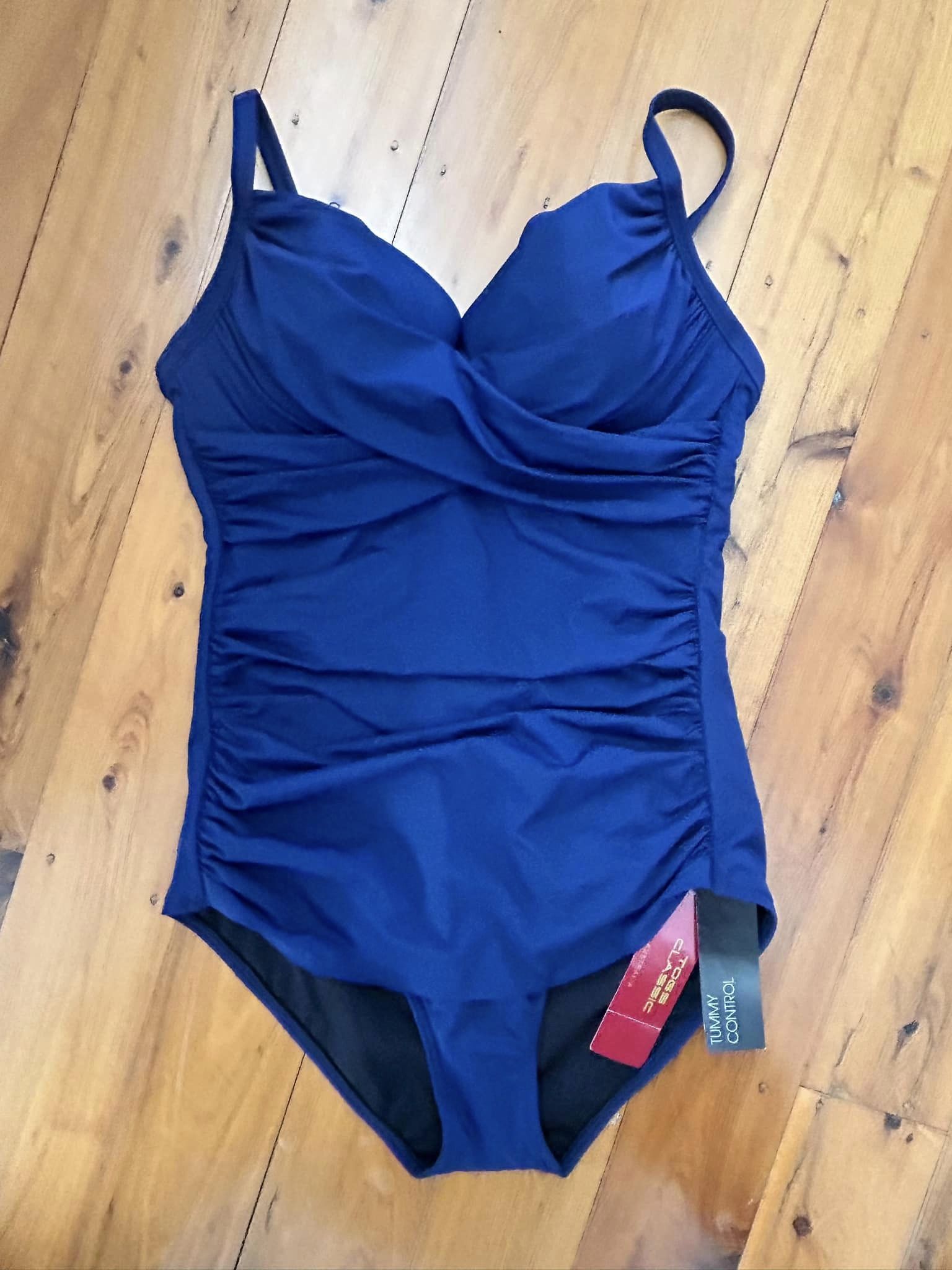 TOGS Swimmers size 10 – lnc